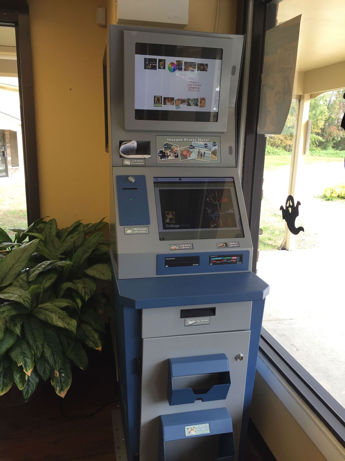 Photo Kiosk And Useful Links Hometown Pharmacy Your Local photo-kiosk-and-useful-links-hometown-pharmacy-your-local